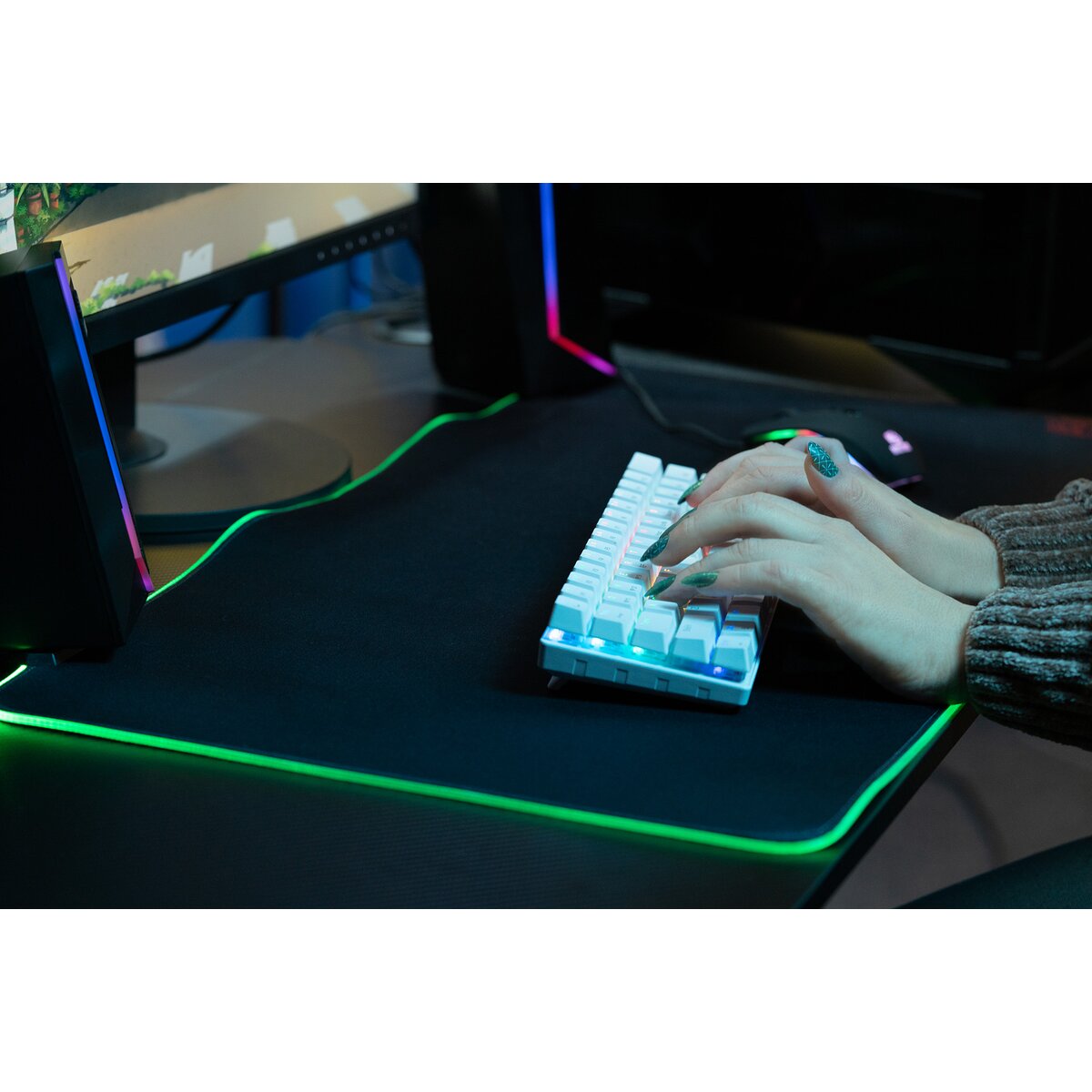 Klawiatura MAD DOG GK850W Gateron Red Biały – sklep internetowy Avans.pl