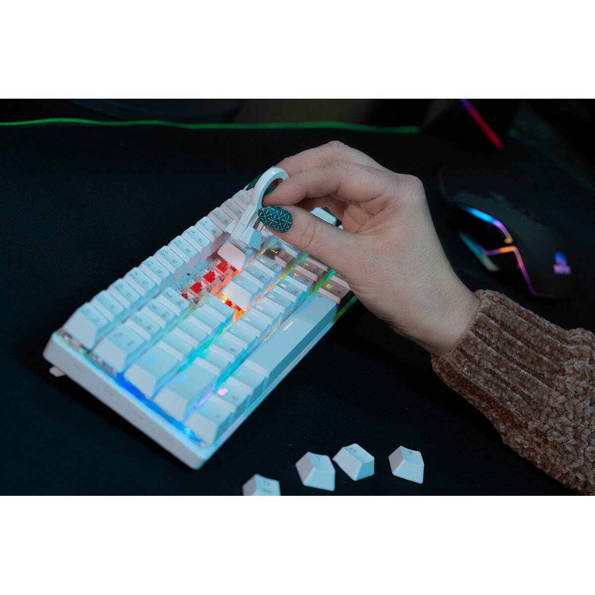 Klawiatura MAD DOG GK850W Gateron Red Biały – sklep internetowy Avans.pl